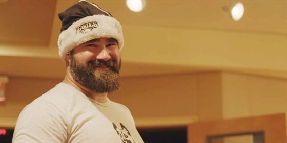 'A Philly Special Christmas Special' Lights Up Broad Street For The ...