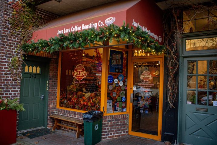 Wake Up in Montclair With These Five Coffee Shops - The Montclarion